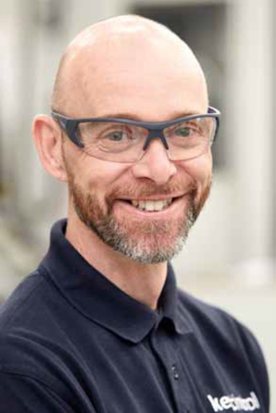 斯达拉格和KOSO Kent Introl公司使用主轴头打开单次装夹节省阀门加工成本的闸门 – 金切侠